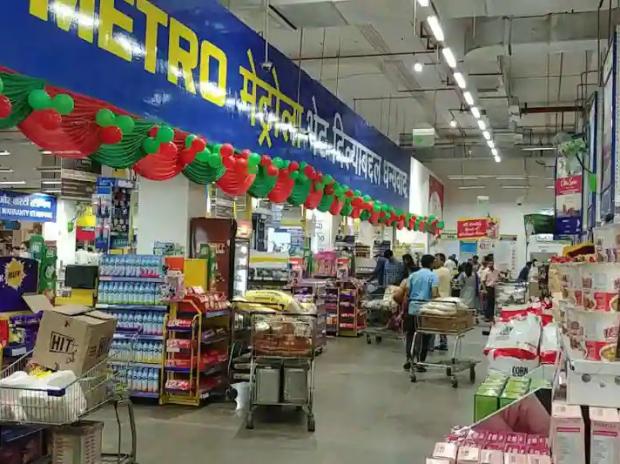METRO completes Rs 2,850 cr deal with Reliance Retail to sell its India ...