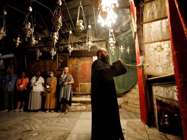 Coronavirus curbs dampen Christmas joy in biblical Bethlehem ...