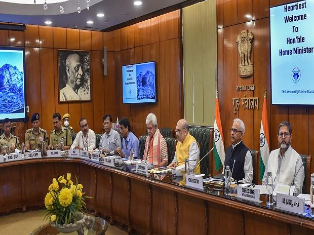Amit Shah reviews J&K security; takes stock of Amarnath Yatra preparations