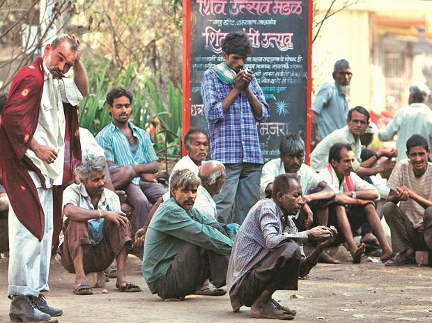 India's joblessness slowed to 5.2% in Q2 FY26, shows PLFS data ...