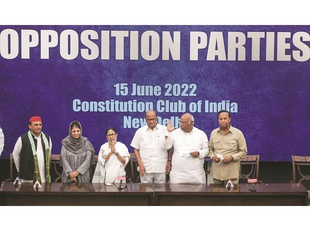 With an eye to the future: Is Mamata the Harkishan Singh Surjeet of ...