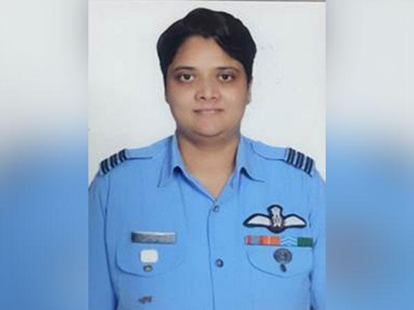 IAF's woman pilot Deepika Misra conferred with Vayu Sena medal by ...