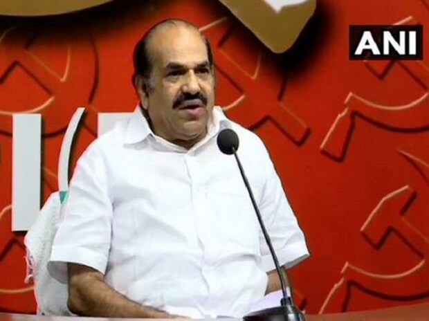 People throng roads to pay tribute to CPI-M leader Kodiyeri ...