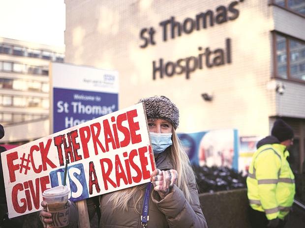 Nurses demand better pay in biggest strike action in UK service history ...