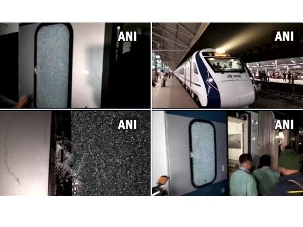 Over 1,500 cases of stone pelting on moving trains in 2022: Railways