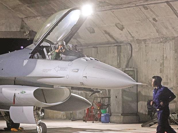 Washington mulls F-16 aircraft production boost for Ukraine