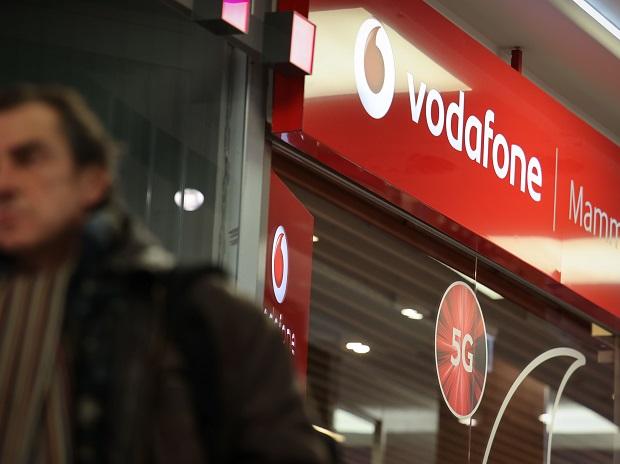 Vodafone Group, Three UK putting final touches on tie-up with Britain ...