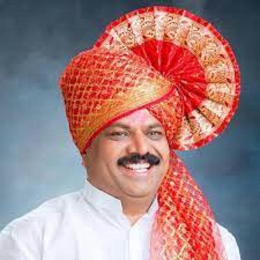 Telangana: Maharashtra Shiv Sena leader Dilip Gore joins BRS, KCR ...