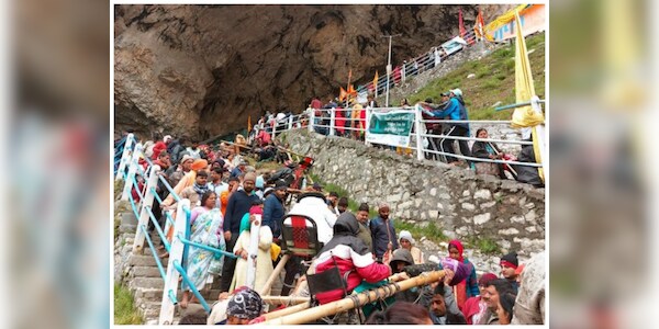 Amarnath Yatra: Fresh batch of pilgrims leaves under heightened security | India News - Business ...