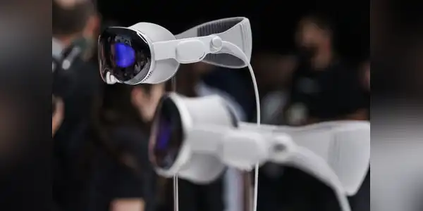 Apple plans multiple XR devices by 2028 to expand Vision Pro lineup ...