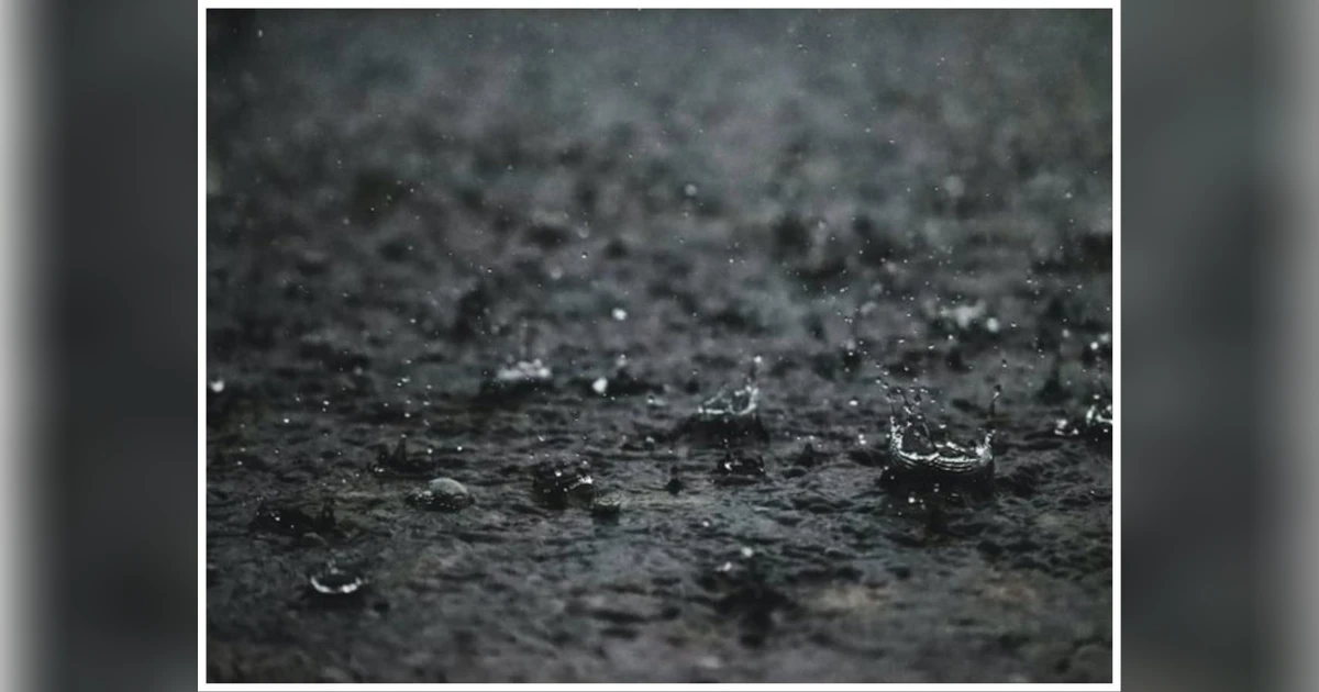 IMD issues red alert for Delhi, heavy rainfall likely in several areas | India News - Business ...