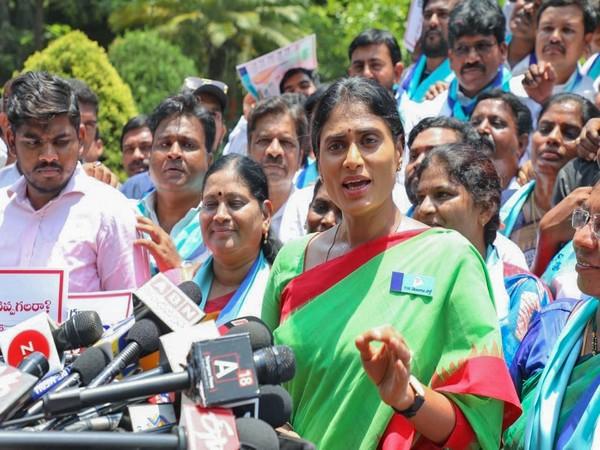 Y S Sharmila assumes charge as Andhra Pradesh Congress Committee president