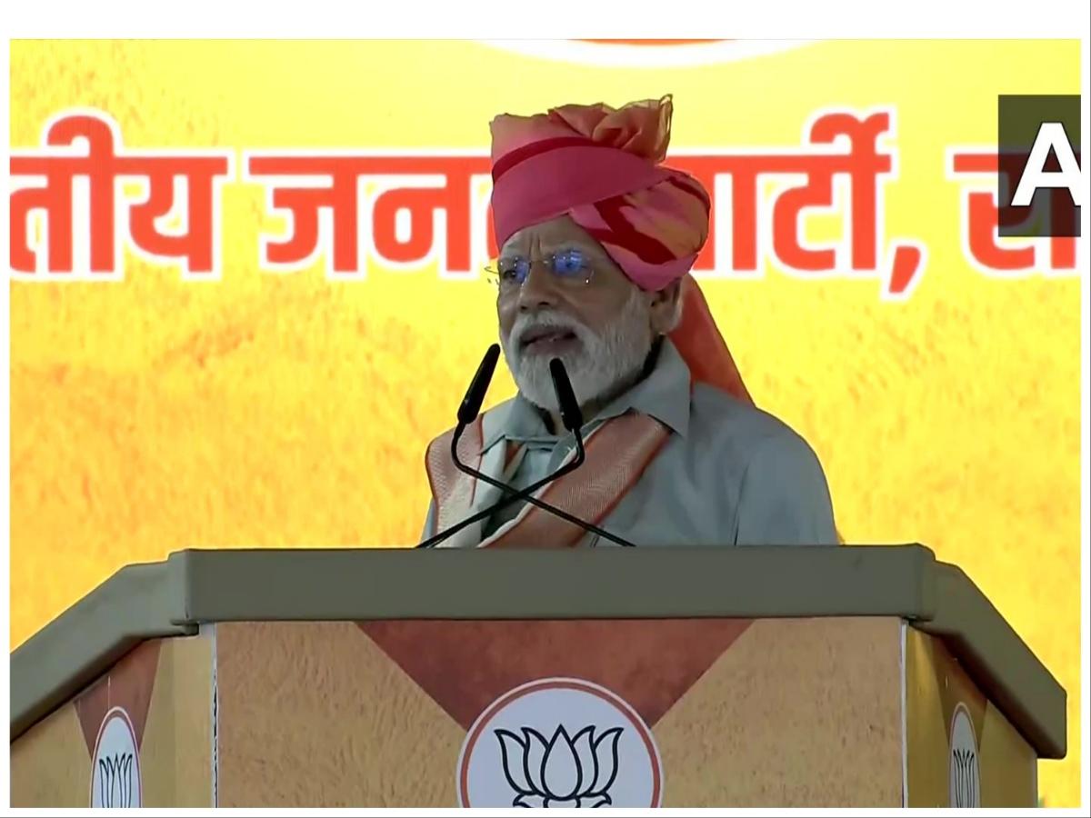 'Red diary' latest proj of Cong's 'jhooth ki dukan', will defeat party: PM