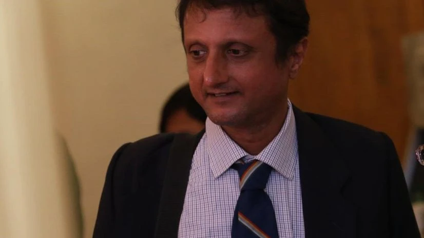 Business Standard Journalist Namit Gupta Passes Away At The Age Of 58 India News Business