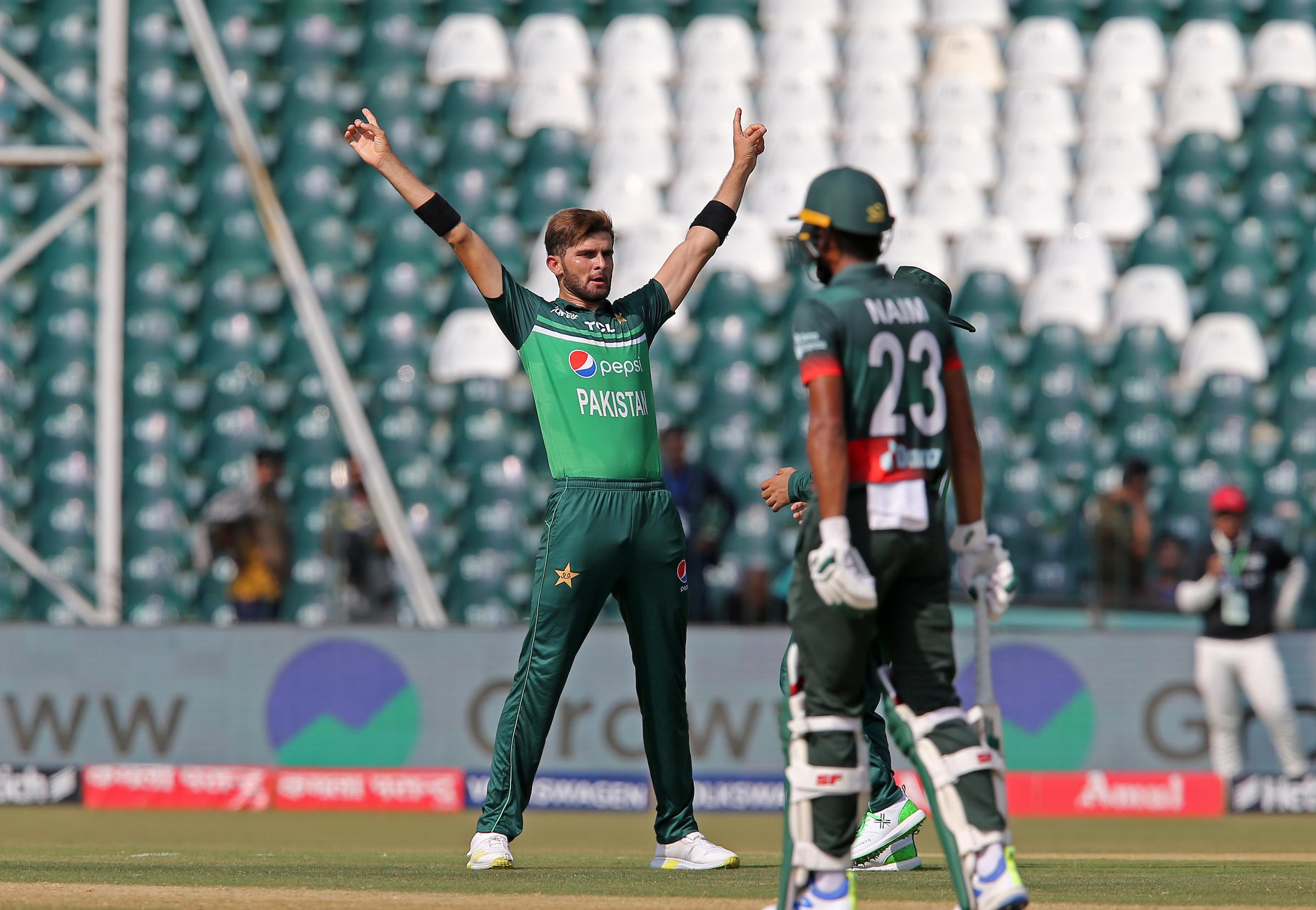 Asia Cup: Pakistan pace trio too hot to handle, bowl out Bangladesh for ...