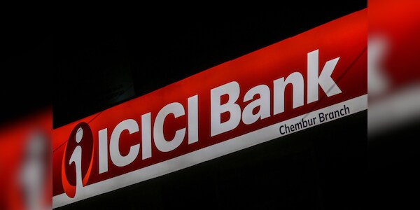 ICICI Bank stock nears 200-DMA after 6 mths; opportunity or risk? Chart ...