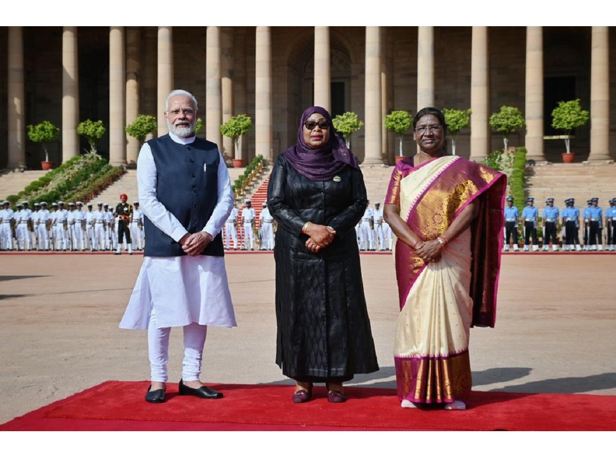 PM Modi holds bilateral talks with Tanzanian President Samia Suluhu ...