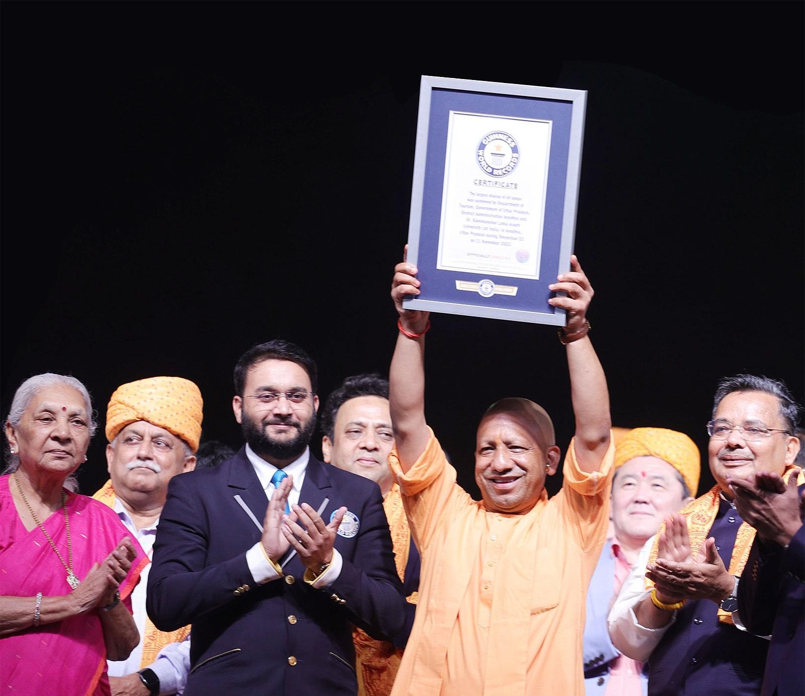 Over 2.2 mn 'diyas' light up Ayodhya as Deepotsav sets world record ...
