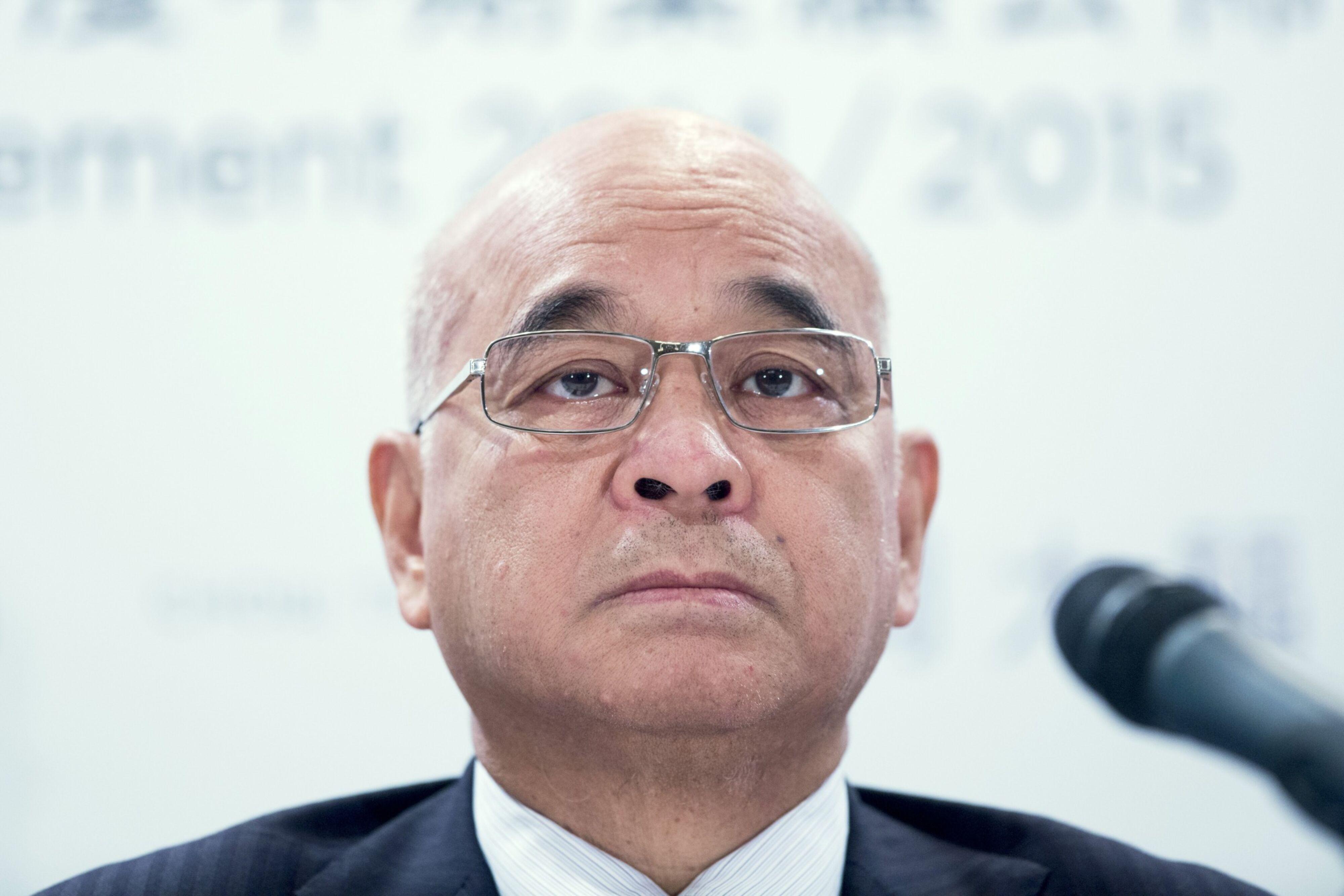 Hong Kong billionaire Henry Cheng family's succession under spotlight | World News - Business ...