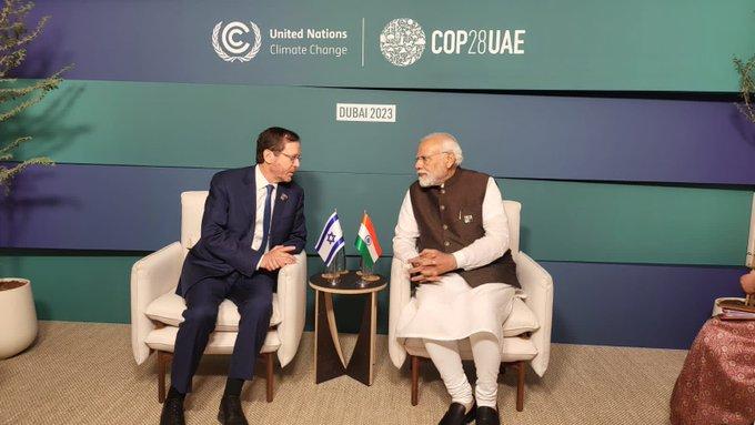 PM Modi meets Israeli Prez, calls for durable resolution to Palestine ...