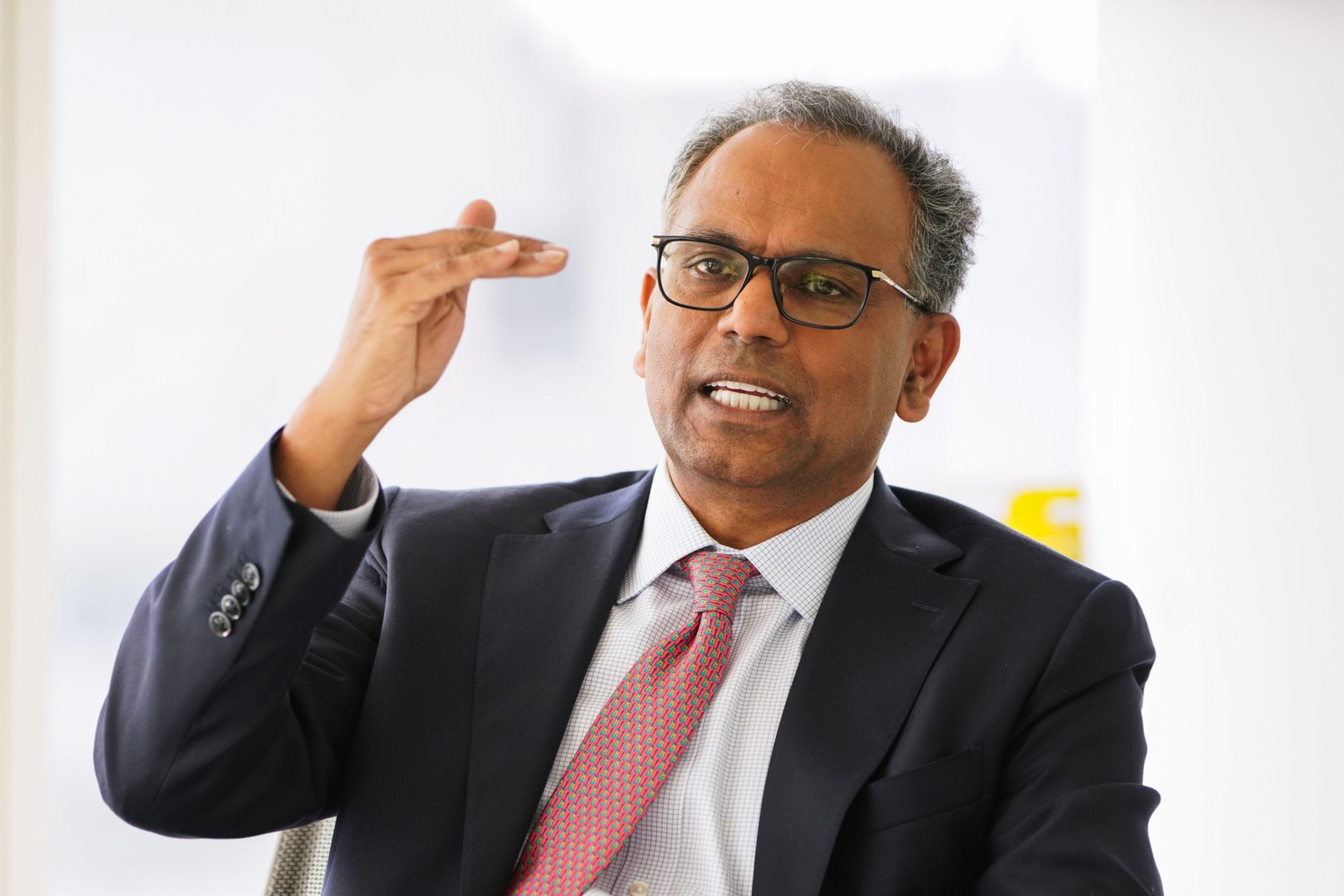 Adani Group's $79 billion rally makes a winner of GQG's Rajiv Jain ...