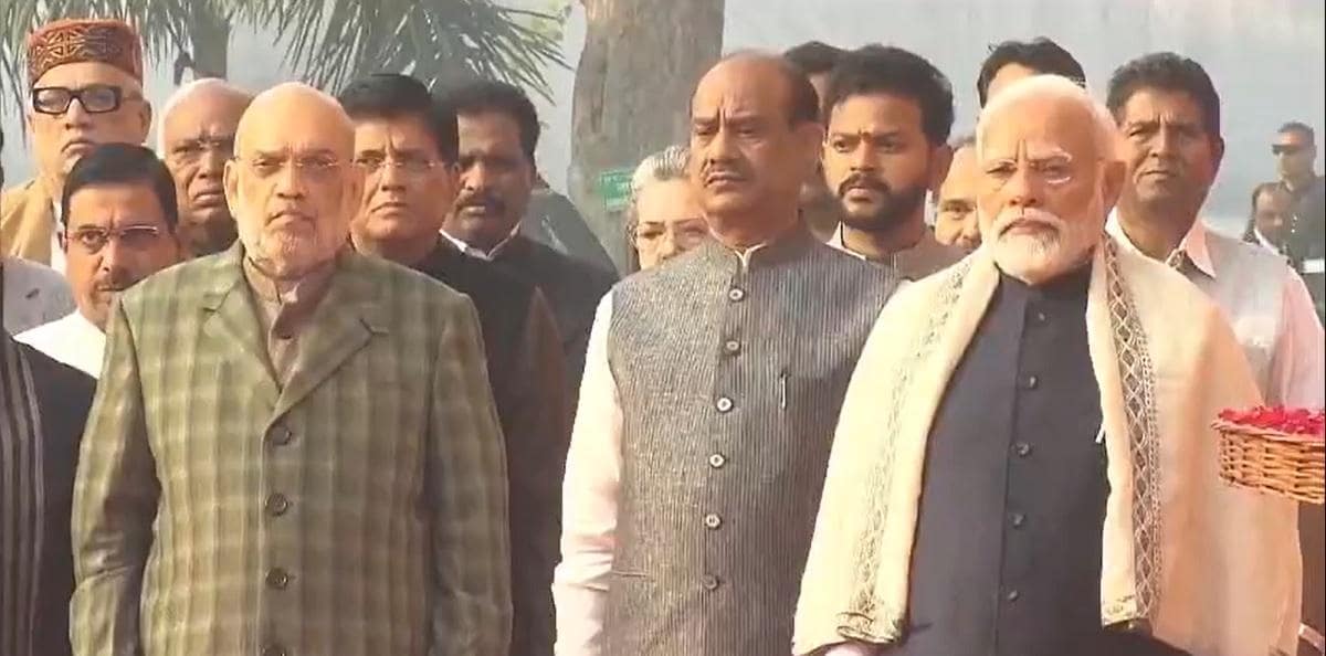 22 yrs of Parl attack: PM Modi, other leaders pay tribute to fallen ...