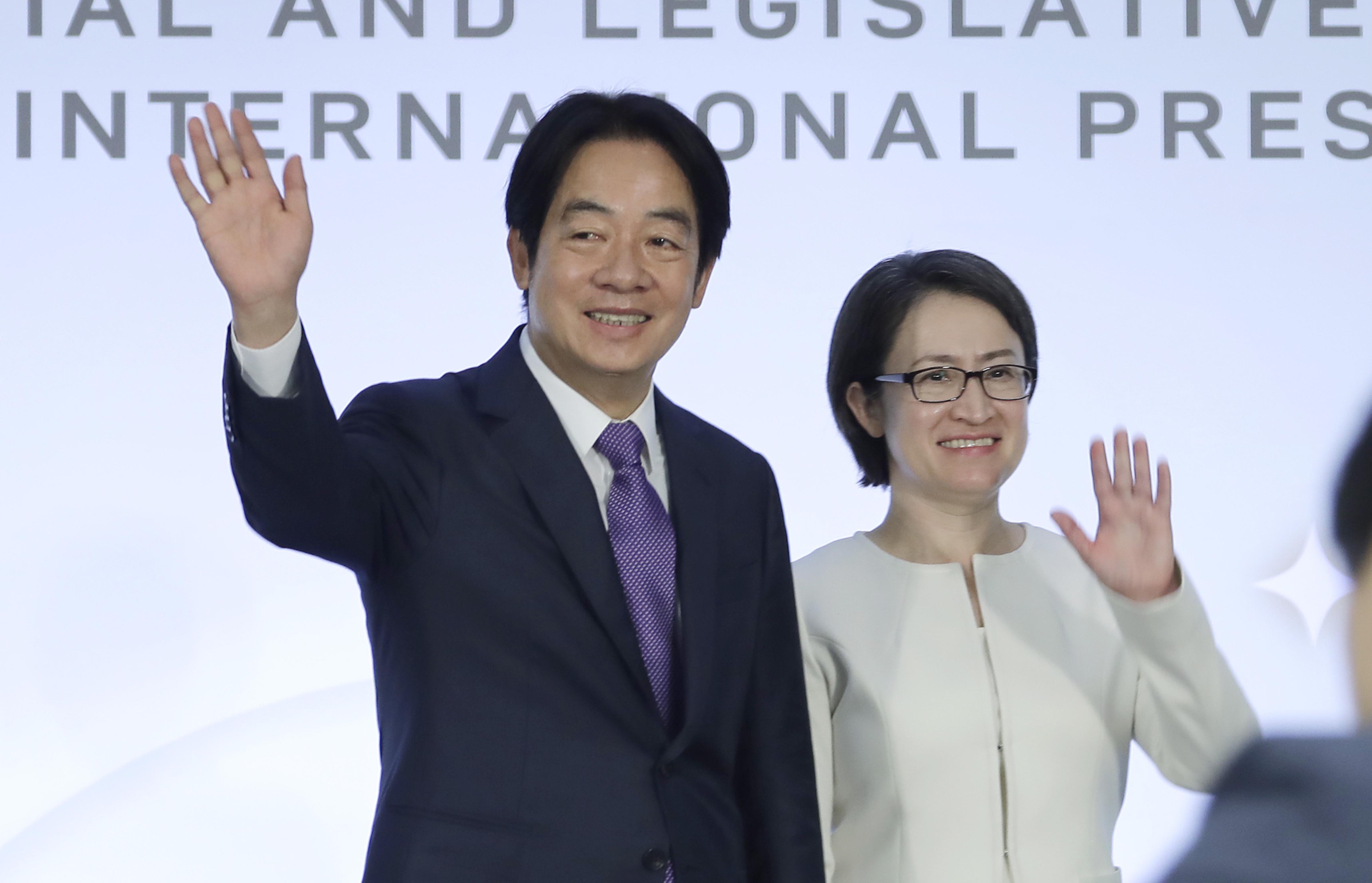 Taiwan presidential candidate Lai says willing to reopen talks with ...