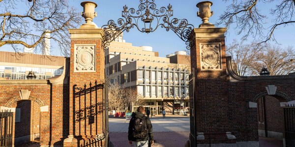 US immigration quietly revoking student visas from Harvard to Stanford ...