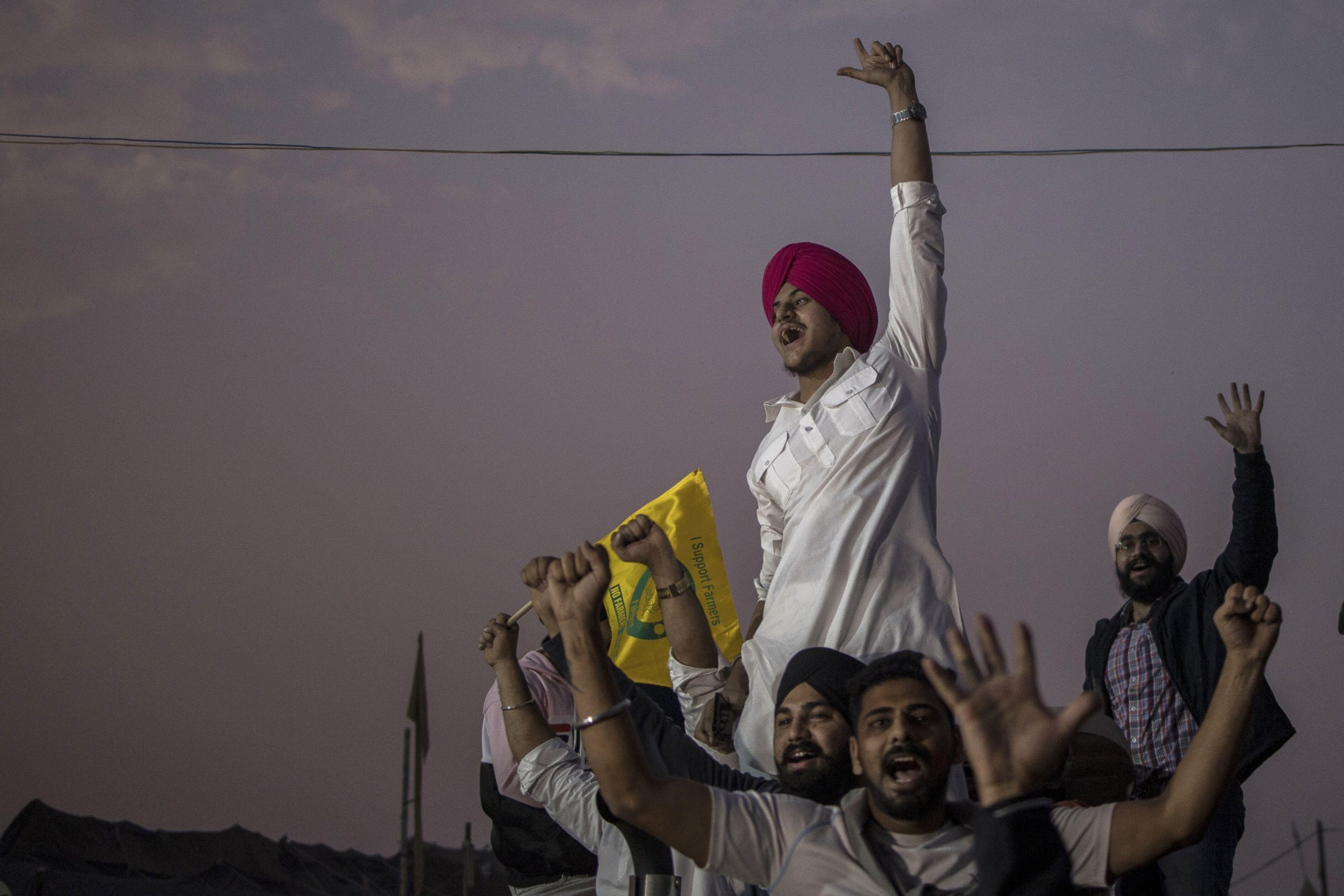 Centre must fulfill promises made to farmers: Akali leader Daljit Cheema | India News - Business ...