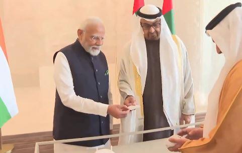 WATCH: PM Modi, UAE President introduce RuPay card in Abu Dhabi | India ...