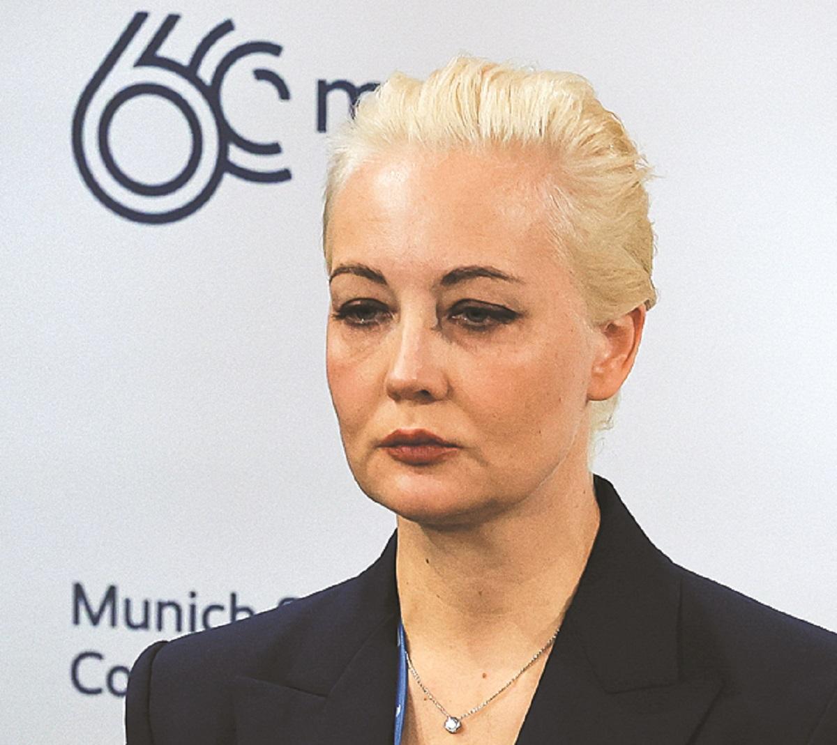 Wife, protector and now political heir: Yulia Navalnaya rallies ...