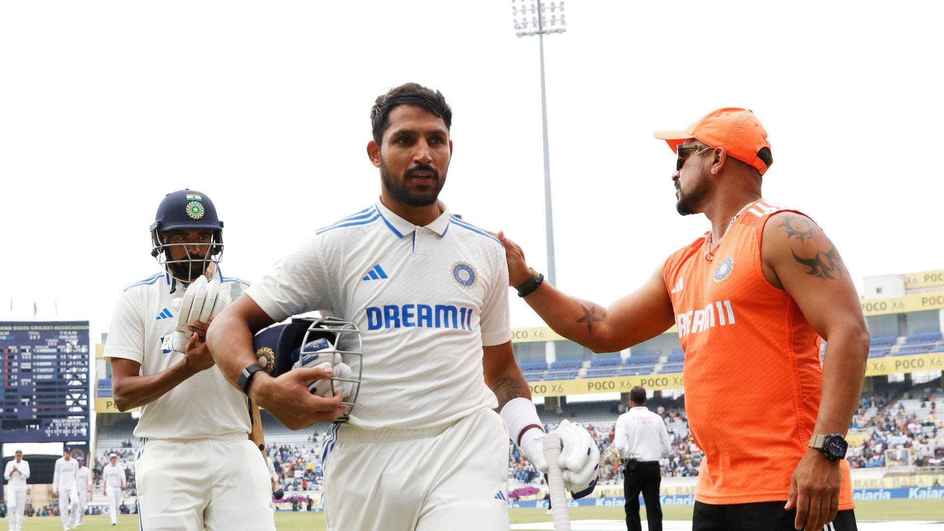 IND vs ENG: With a salute, soldier's son, Jurel responds to father's ...