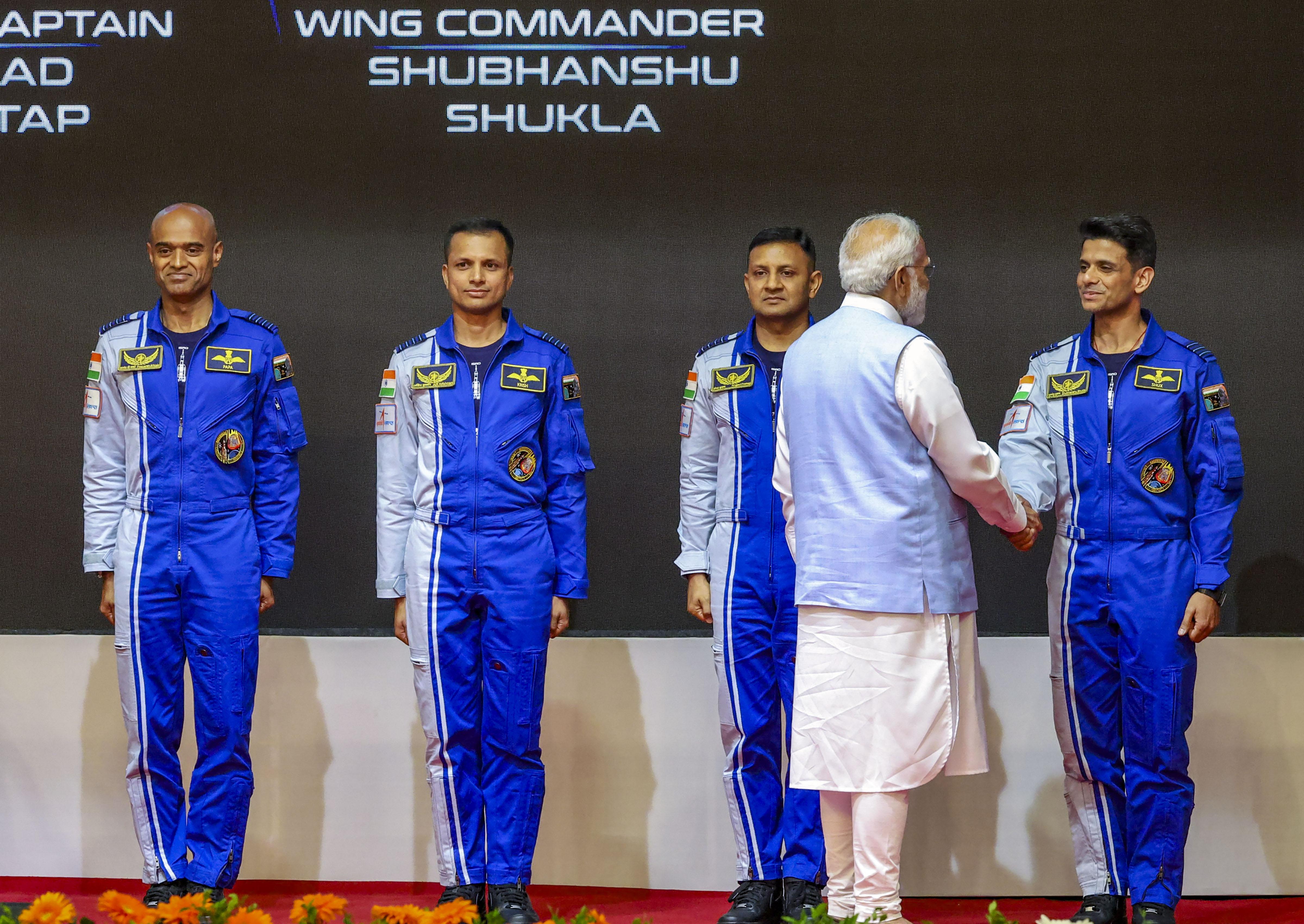 PM Narendra Modi reveals names of astronauts picked for Gaganyaan ...