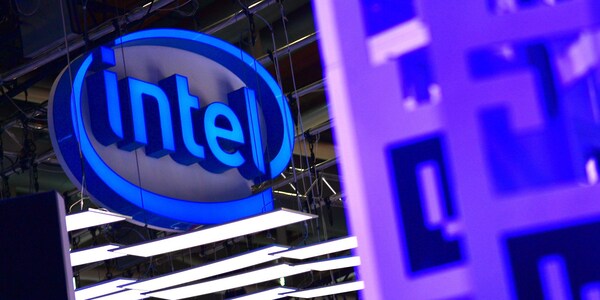 Intel discloses $7 billion operating loss in 2023 for chip-making unit ...