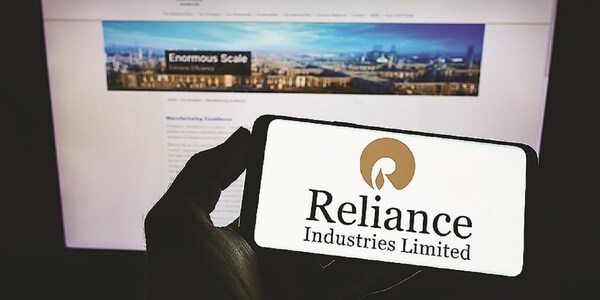 Reliance Industries can add up to $100 bn to market cap: Morgan Stanley ...