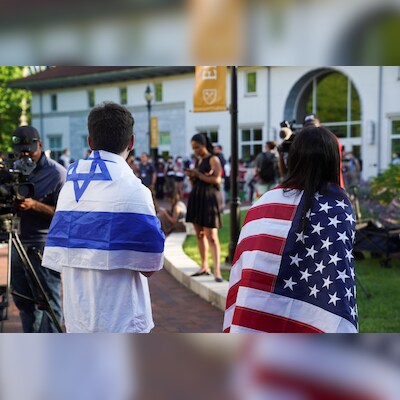 Police arrest over 40 as they clear pro-Palestinian camps at Penn, MIT ...