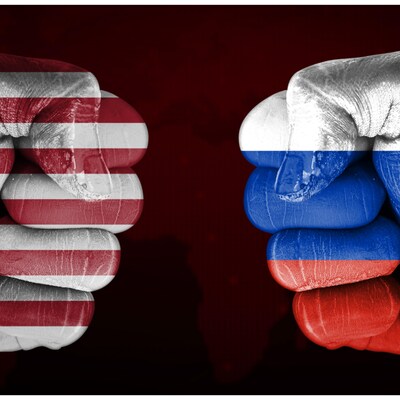 Russia feared to be 'inspecting' US spy satellite with new space weapon ...