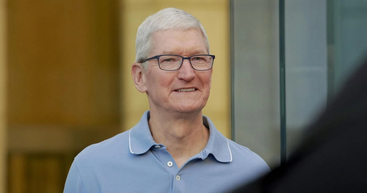 CEO Tim Cook announces two new Apple stores in Bengaluru and Pune ...