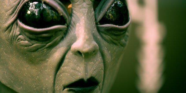Aliens might be living among us disguised as humans, claims Harvard ...