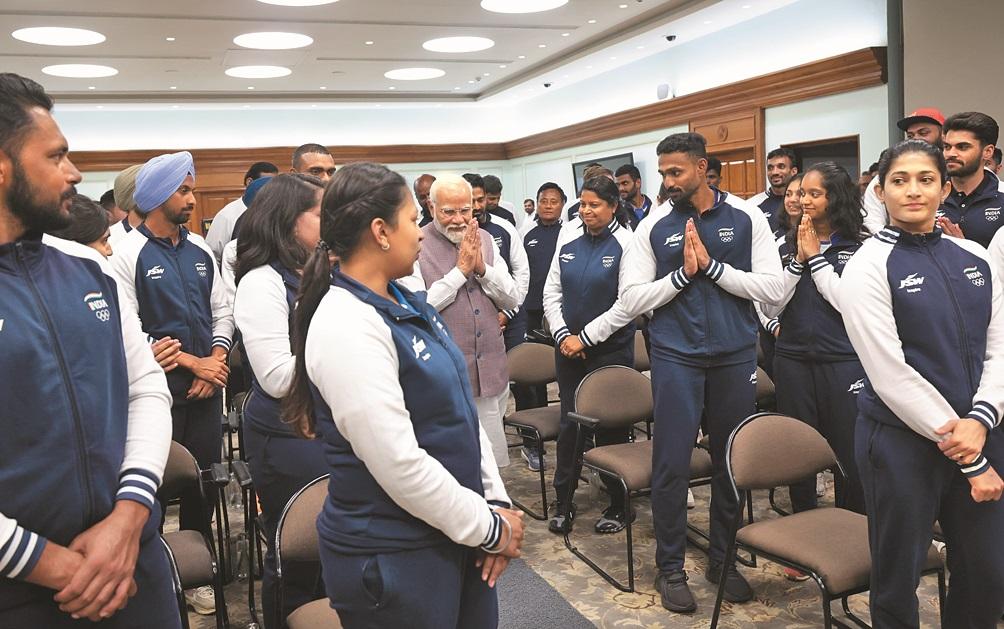 'Stay calm, sleep well': PM Narendra Modi to Paris-bound athletes ...