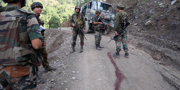 Soldier killed, captain among 4 injured as Army foils BAT attack along LoC in J&K's Kupwara ...