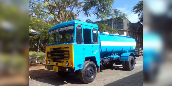 M&HCV, bus sales shift up in Q1; top 4 companies register 7.2 growth | Auto - Business Standard