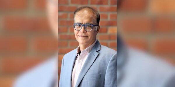 JSW MG to launch 5 cars in next 12 months: CEO Emeritus Rajeev Chaba ...