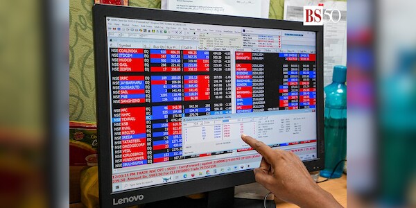 Stock Market Close Highlights: Sensex sheds 528pts, Nifty at 23,526; IT ...