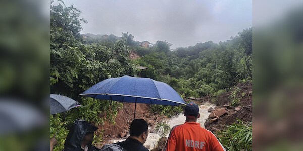 Defence forces move in big way in rescue ops in Wayanad landslide ...