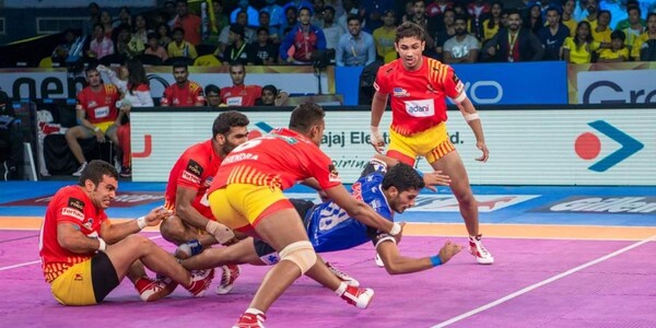PKL: Devank leads Patna Pirates to 1st win; Puneri Paltan beat ...