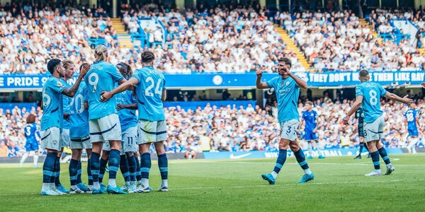 Premier League 2024/25 HIGHLIGHTS: Manchester City beat Chelsea 2-0 in ...