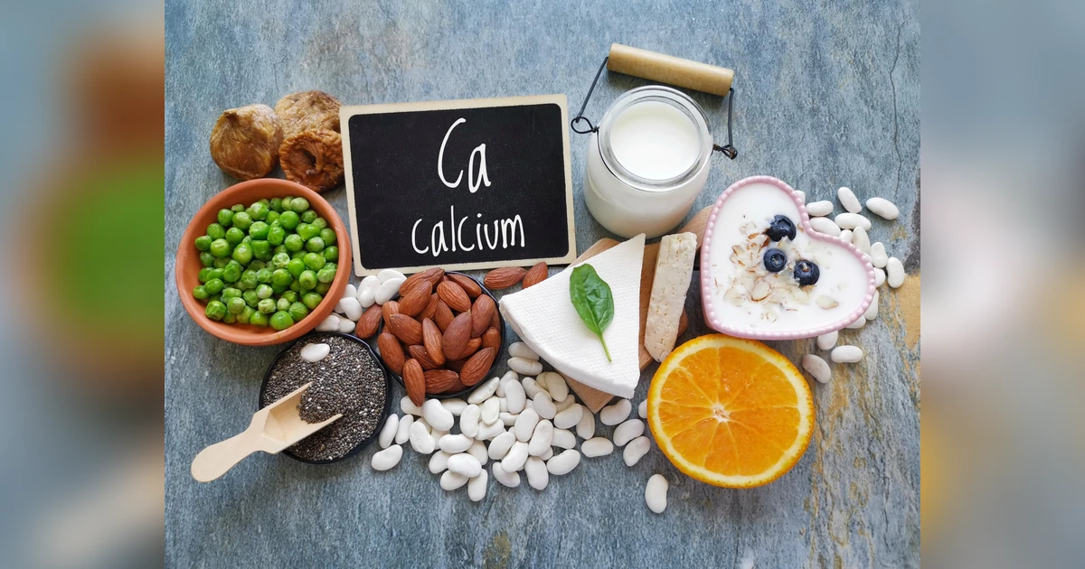 Calcium Deficiency Symptoms: Brittle nails and tooth trouble? Time to ...