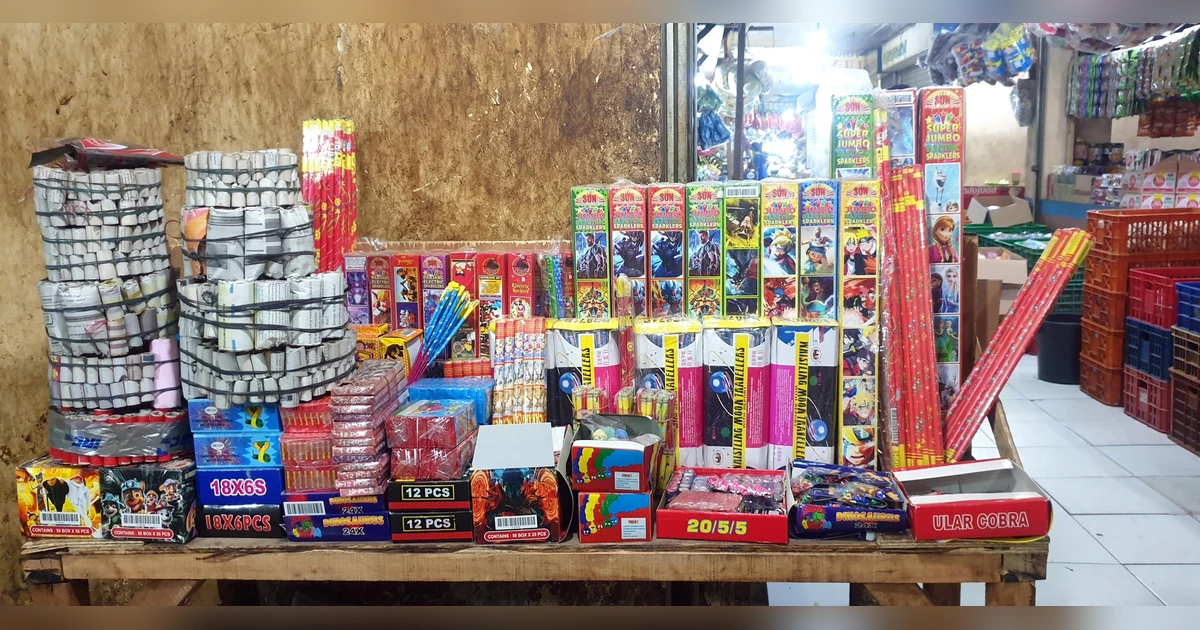 Delhi declares war on air pollution with full-year ban on firecrackers ...