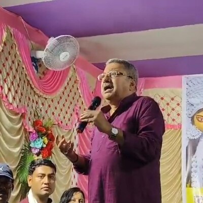 Waqf Bill Meet Today: TMC MP Kalyan Banerjee smashes glass bottle during heated exchange ...